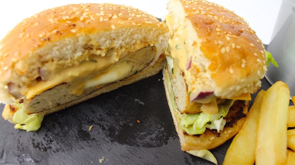 DOUBLE CHEESE CHICKEN BURGER - ÚˆØ¨Ù„ Ú†ÛŒØ² Ú†Ú©Ù† Ø¨Ø±Ú¯Ø± - à¤¡à¤¬à ...