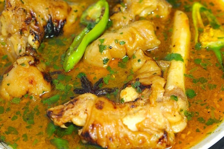 MUTTON PAYA RECIPE ( GOAT TROTTERS) *COOK WITH FAIZA*